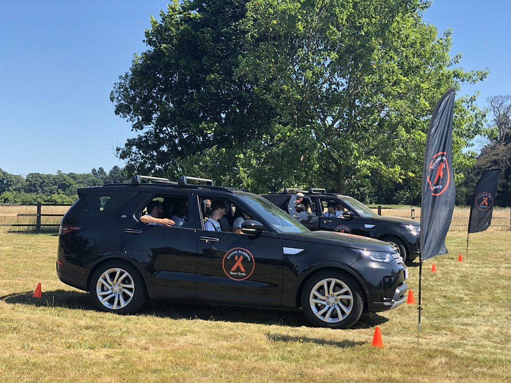 Outdoor Team Building